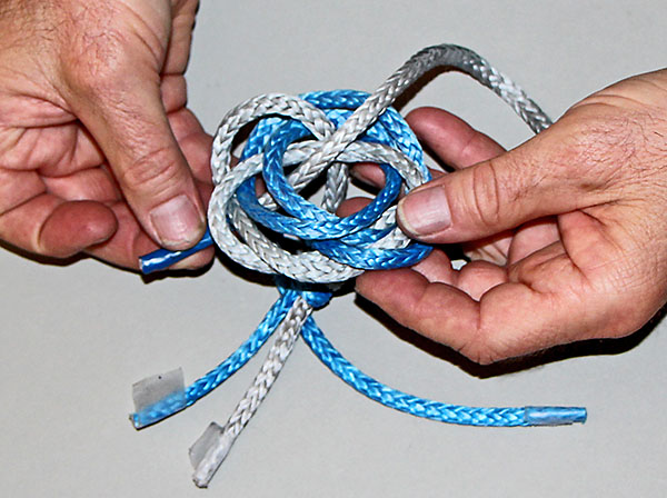 How to Tie A Button Knot