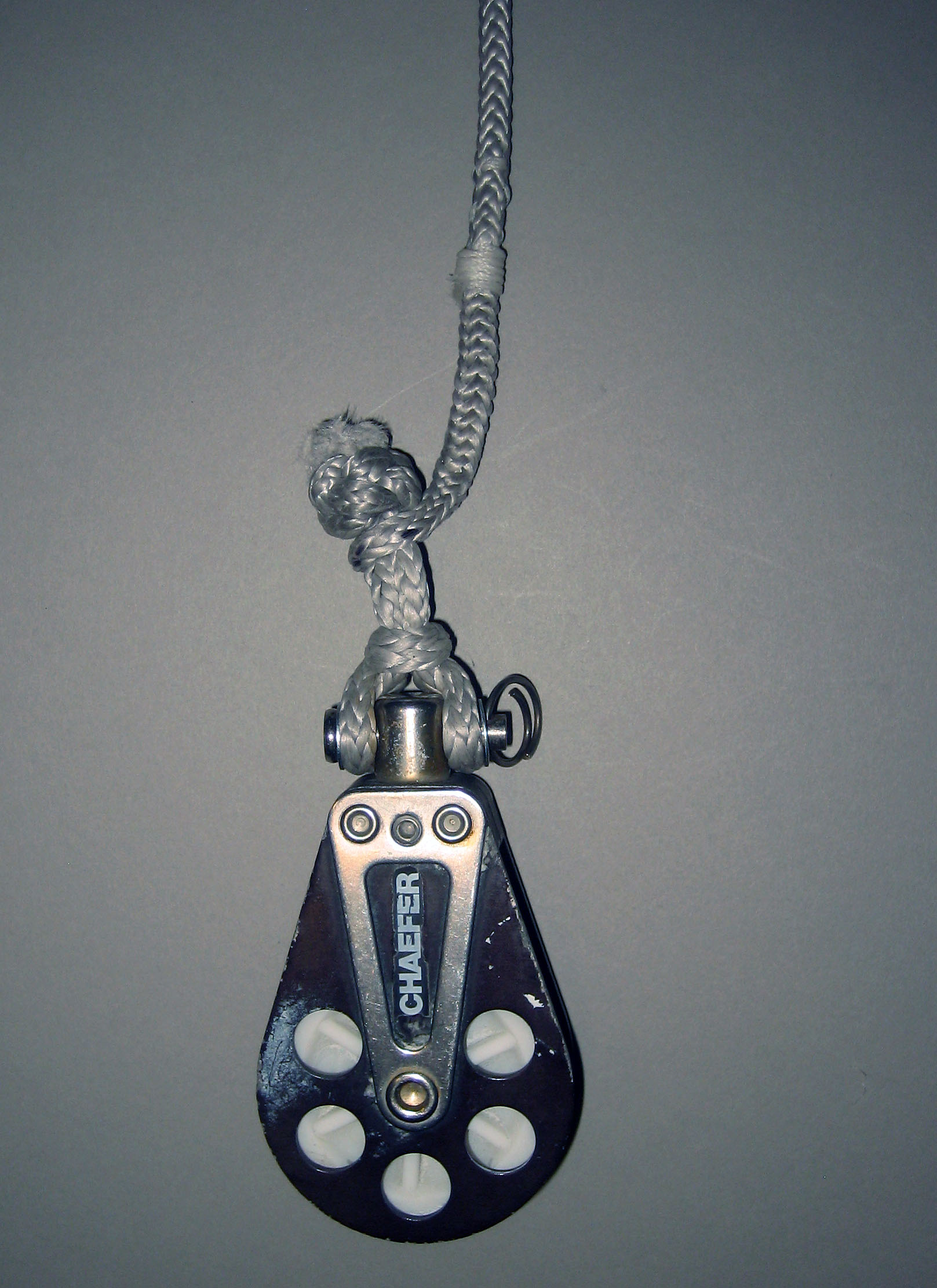 Soft Line Shackle on a Block